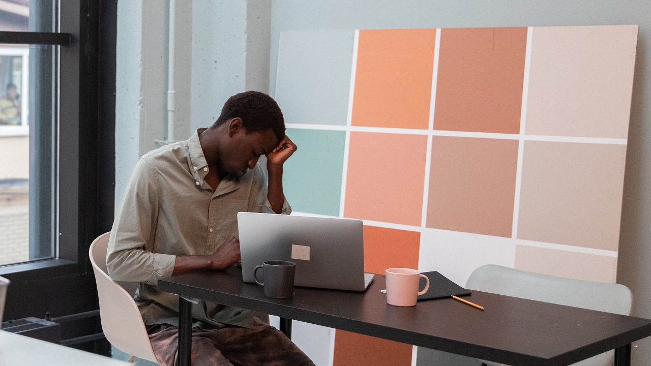 When It Makes Sense To Take A Lower Position | Cubicle Therapy